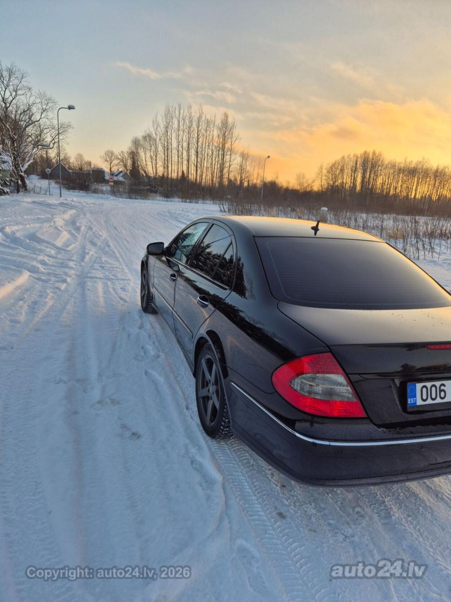 Melns Mercedes-Benz E-Class 2006 Narva, ar dzinēja tilpumu 3.00 L un nobraukumu 290 tūkst. km par 4000 €, foto 7 vietnē AUTOMOTO.COM.LV