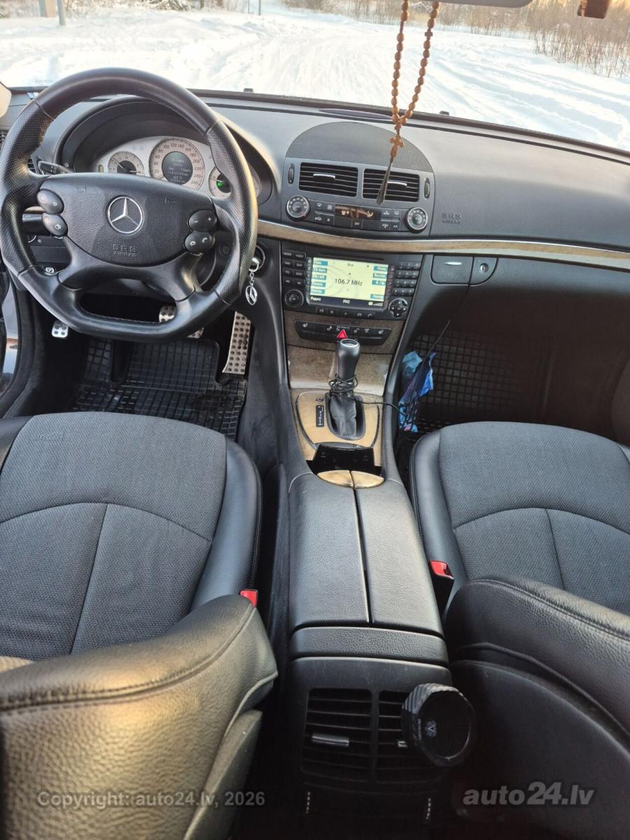 Melns Mercedes-Benz E-Class 2006 Narva, ar dzinēja tilpumu 3.00 L un nobraukumu 290 tūkst. km par 4000 €, foto 14 vietnē AUTOMOTO.COM.LV