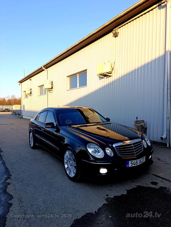 Black Mercedes-Benz E-Class 2006 in Tallinn, with an engine capacity of 1.80 L and mileage of 178 thousand km for 5800 €, photo 3 on AUTOMOTO.COM.LV