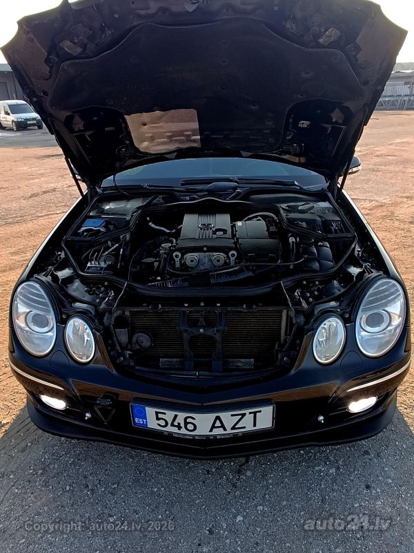 Black Mercedes-Benz E-Class 2006 in Tallinn, with an engine capacity of 1.80 L and mileage of 178 thousand km for 5800 €, photo 6 on AUTOMOTO.COM.LV
