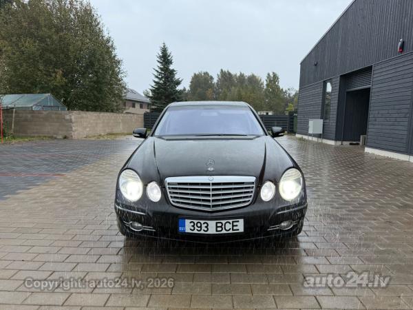 Мерседес Е-Класс 2006 в Таллин на AUTOMOTO.COM.LV Черный Мерседес Е-Класс 2006 в Таллин, объемом двигателя 2.10 л и пробегом 325 тыс. км за 2999 €, фото 3 на AUTOMOTO.COM.LV