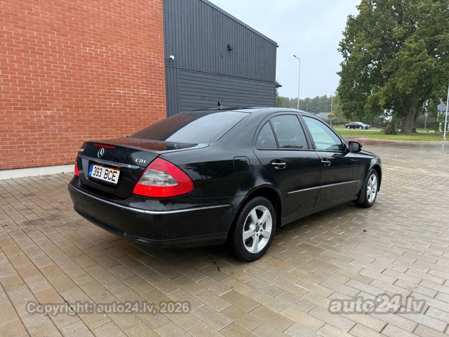 Black Mercedes-Benz E-Class 2006 in Tallinn, with an engine capacity of 2.10 L and mileage of 325 thousand km for 2999 €, photo 8 on AUTOMOTO.COM.LV