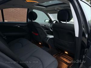 Black Mercedes-Benz E-Class 2006 in Tallinn, with an engine capacity of 2.10 L and mileage of 325 thousand km for 2999 €, photo 15 on AUTOMOTO.COM.LV