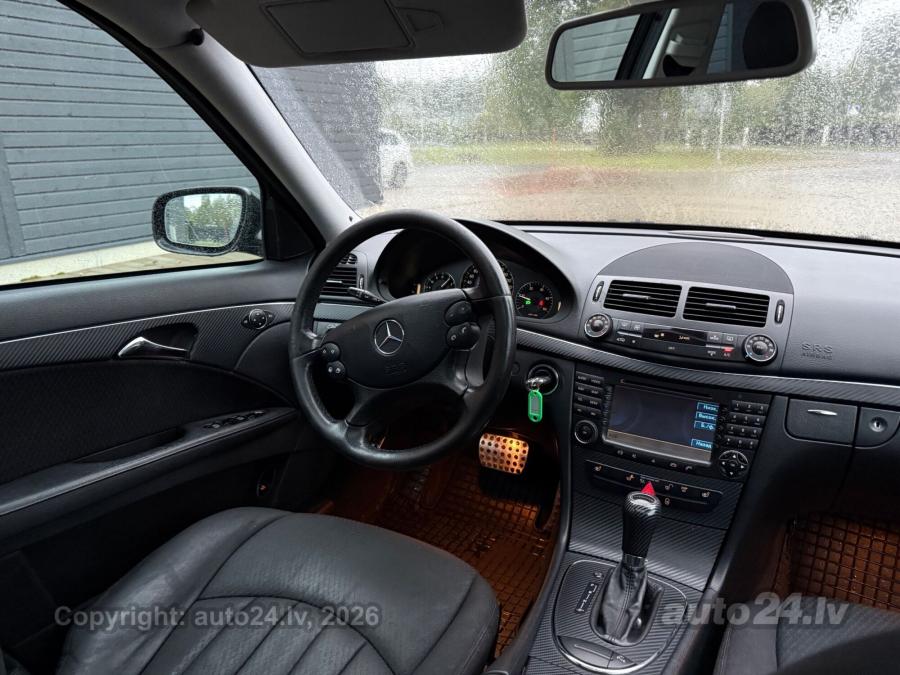 Black Mercedes-Benz E-Class 2006 in Tallinn, with an engine capacity of 2.10 L and mileage of 325 thousand km for 2999 €, photo 16 on AUTOMOTO.COM.LV
