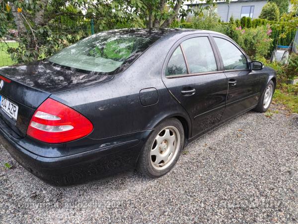 Мерседес Е-Класс 2006 в Таллин на AUTOMOTO.COM.LV Черный Мерседес Е-Класс 2006 в Таллин, объемом двигателя 1.80 л и пробегом 291 тыс. км за 2490 €, фото 5 на AUTOMOTO.COM.LV