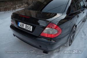 Melns Mercedes-Benz E-Class 2007 Tallina, ar dzinēja tilpumu 3.00 L un nobraukumu 426 tūkst. km par 5500 €, foto 11 vietnē AUTOMOTO.COM.LV