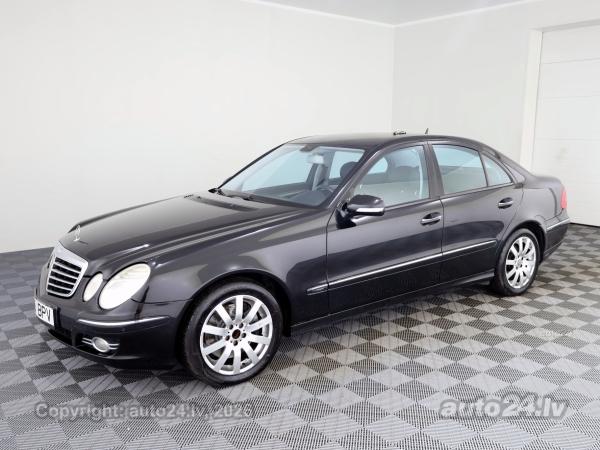 Melns Mercedes-Benz E-Class 2007 Tallina, ar dzinēja tilpumu 3.00 L un nobraukumu 327 tūkst. km par 2999 €, foto 2 vietnē AUTOMOTO.COM.LV