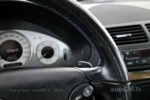 Black Mercedes-Benz E-Class 2007 in Tallinn, with an engine capacity of 3.00 L and mileage of 327 thousand km for 2999 €, photo 12 on AUTOMOTO.COM.LV