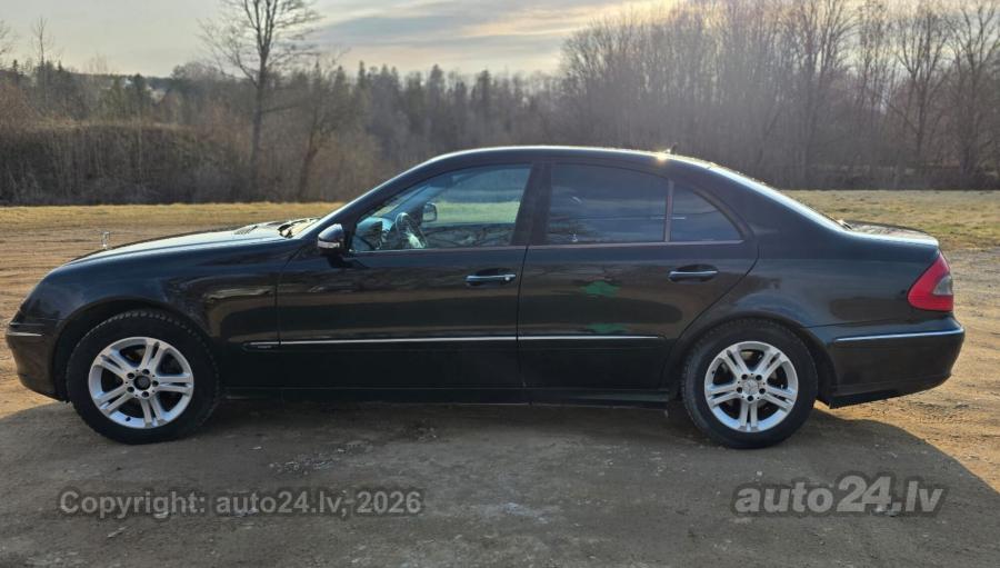 Melns Mercedes-Benz E-Class 2008 Karksi-Nuia, ar dzinēja tilpumu 2.10 L un nobraukumu 283 tūkst. km par 4500 €, foto 3 vietnē AUTOMOTO.COM.LV