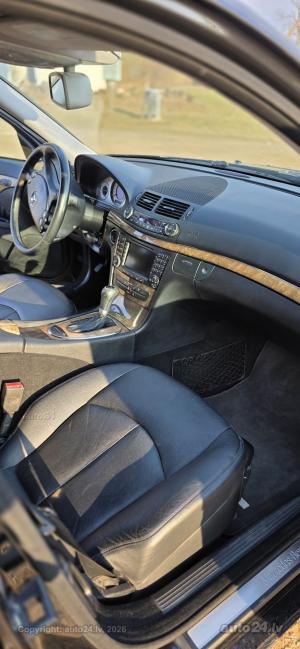 Melns Mercedes-Benz E-Class 2008 Karksi-Nuia, ar dzinēja tilpumu 2.10 L un nobraukumu 283 tūkst. km par 4500 €, foto 11 vietnē AUTOMOTO.COM.LV