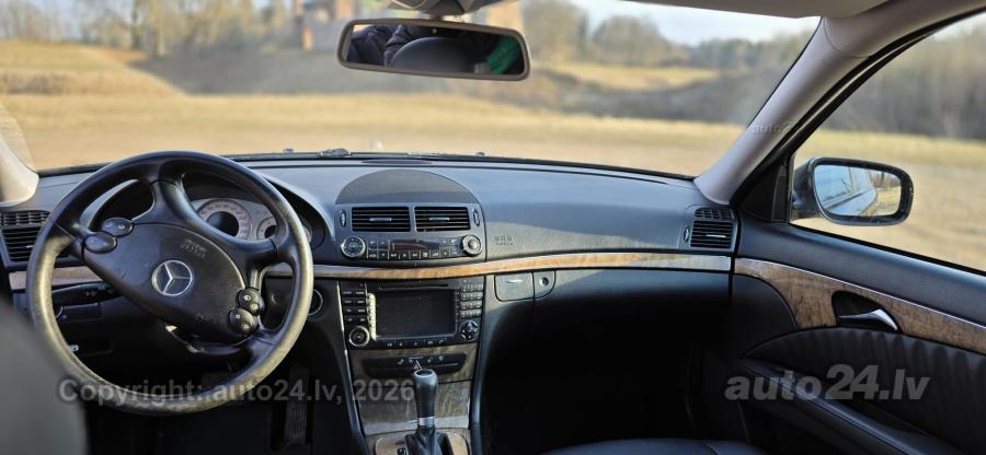 Melns Mercedes-Benz E-Class 2008 Karksi-Nuia, ar dzinēja tilpumu 2.10 L un nobraukumu 283 tūkst. km par 4500 €, foto 12 vietnē AUTOMOTO.COM.LV