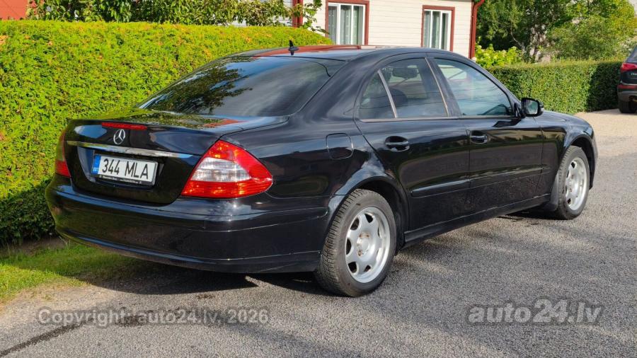 Black Mercedes-Benz E-Class 2008 in Tallinn, with an engine capacity of 1.80 L and mileage of 228 thousand km for 4999 €, photo 8 on AUTOMOTO.COM.LV