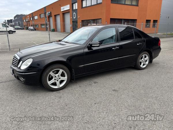 Мерседес Е-Класс 2008 в Таллин на AUTOMOTO.COM.LV Черный Мерседес Е-Класс 2008 в Таллин, объемом двигателя 1.80 л и пробегом 177 тыс. км за 5500 €, фото 4 на AUTOMOTO.COM.LV
