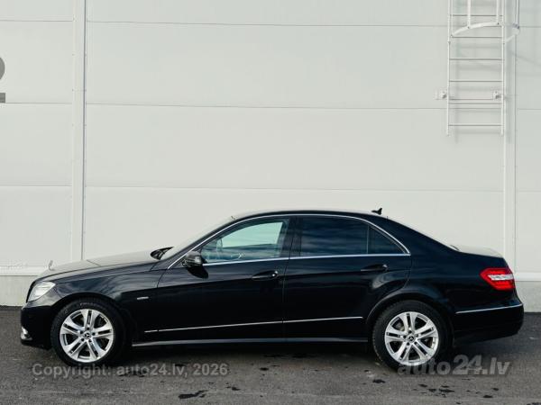Melns Mercedes-Benz E-Class 2009 Tallina, ar dzinēja tilpumu 3.00 L un nobraukumu 385 tūkst. km par 6790 €, foto 6 vietnē AUTOMOTO.COM.LV