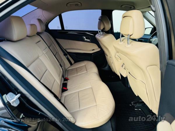 Melns Mercedes-Benz E-Class 2009 Tallina, ar dzinēja tilpumu 3.00 L un nobraukumu 385 tūkst. km par 6790 €, foto 10 vietnē AUTOMOTO.COM.LV