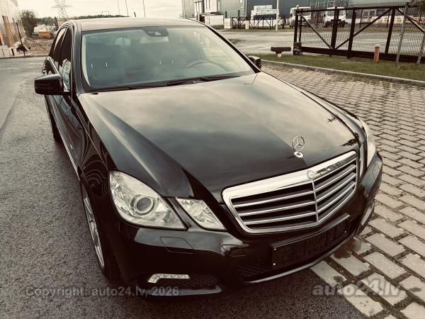 Black Mercedes-Benz E-Class 2009 in Tallinn, with an engine capacity of 2.10 L and mileage of 247 thousand km for 7990 €, photo 6 on AUTOMOTO.COM.LV