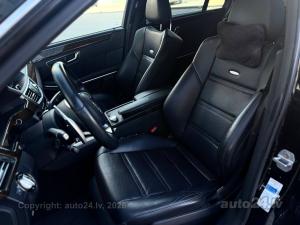 Black Mercedes-Benz E-Class 2009 in Tallinn, with an engine capacity of 2.10 L and mileage of 296 thousand km for 6499 €, photo 9 on AUTOMOTO.COM.LV