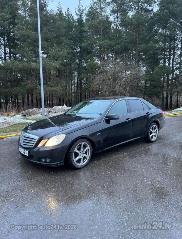 Black Mercedes-Benz E-Class 2010 in Tallinn, with an engine capacity of 2.20 L and mileage of 0 thousand km for 8300 €, photo 1 on AUTOMOTO.COM.LV