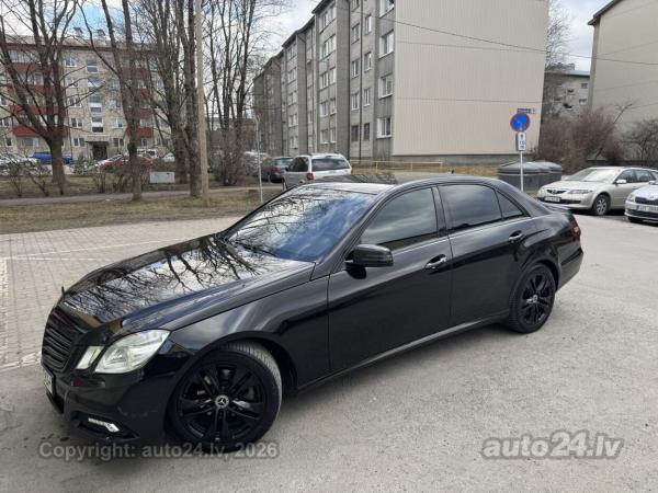Black Mercedes-Benz E-Class 2010 in Tallinn, with an engine capacity of 2.10 L and mileage of 366 thousand km for 7200 €, photo 1 on AUTOMOTO.COM.LV