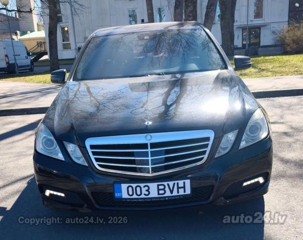 Black Mercedes-Benz E-Class 2010 in Tallinn, with an engine capacity of 2.10 L and mileage of 320 thousand km for 8800 €, photo 1 on AUTOMOTO.COM.LV