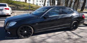 Black Mercedes-Benz E-Class 2010 in Tallinn, with an engine capacity of 2.10 L and mileage of 320 thousand km for 8800 €, photo 11 on AUTOMOTO.COM.LV