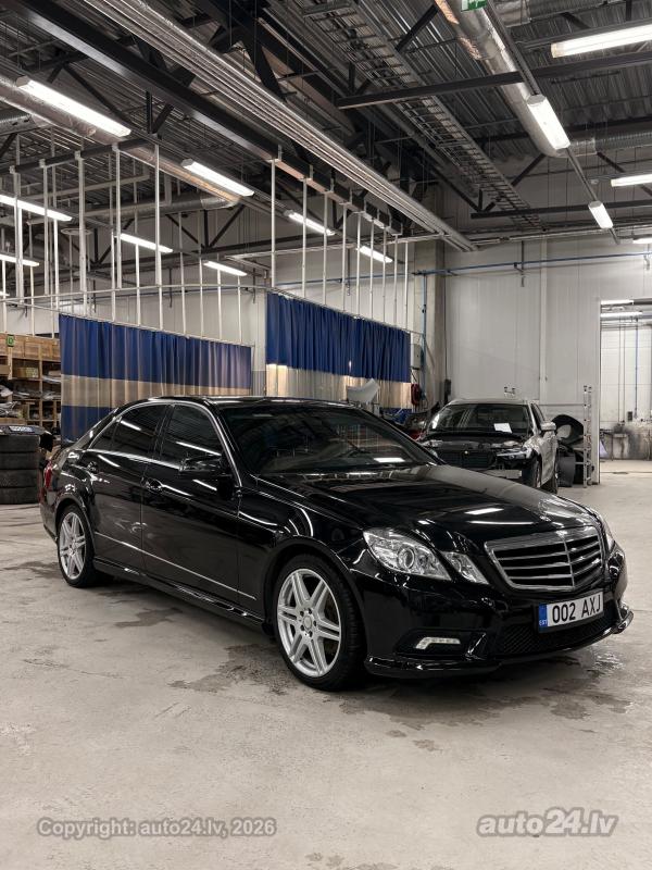 Melns Mercedes-Benz E-Class 2010 Tallina, ar dzinēja tilpumu 3.00 L un nobraukumu 360 tūkst. km par 8999 €, foto 3 vietnē AUTOMOTO.COM.LV