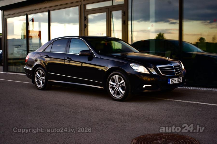 Melns Mercedes-Benz E-Class 2010 Tallina, ar dzinēja tilpumu 3.00 L un nobraukumu 423 tūkst. km par 6800 €, foto 8 vietnē AUTOMOTO.COM.LV