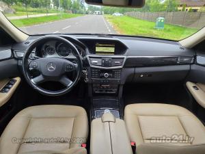 Black Mercedes-Benz E-Class 2010 in Tallinn, with an engine capacity of 3.00 L and mileage of 272 thousand km for 6990 €, photo 8 on AUTOMOTO.COM.LV