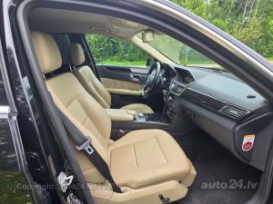 Black Mercedes-Benz E-Class 2010 in Tallinn, with an engine capacity of 3.00 L and mileage of 272 thousand km for 6990 €, photo 10 on AUTOMOTO.COM.LV