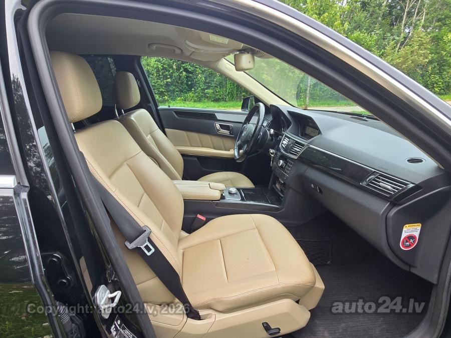 Black Mercedes-Benz E-Class 2010 in Tallinn, with an engine capacity of 3.00 L and mileage of 272 thousand km for 6990 €, photo 10 on AUTOMOTO.COM.LV