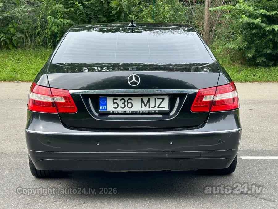 Black Mercedes-Benz E-Class 2010 in Tallinn, with an engine capacity of 2.10 L and mileage of 0 thousand km for 5490 €, photo 7 on AUTOMOTO.COM.LV