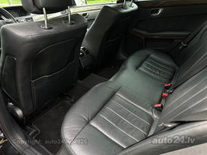 Black Mercedes-Benz E-Class 2010 in Tallinn, with an engine capacity of 2.10 L and mileage of 0 thousand km for 5490 €, photo 10 on AUTOMOTO.COM.LV