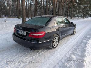 Black Mercedes-Benz E-Class 2011 in Tallinn, with an engine capacity of 2.10 L and mileage of 480 thousand km for 6900 €, photo 3 on AUTOMOTO.COM.LV