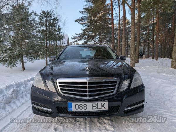 Black Mercedes-Benz E-Class 2011 in Tallinn, with an engine capacity of 2.10 L and mileage of 480 thousand km for 6900 €, photo 6 on AUTOMOTO.COM.LV