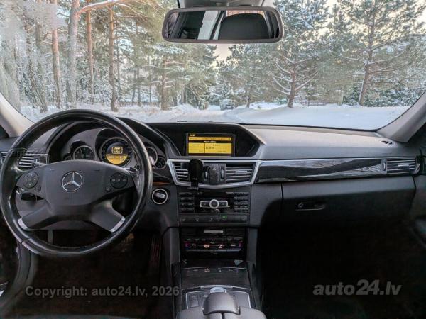 Black Mercedes-Benz E-Class 2011 in Tallinn, with an engine capacity of 2.10 L and mileage of 480 thousand km for 6900 €, photo 9 on AUTOMOTO.COM.LV