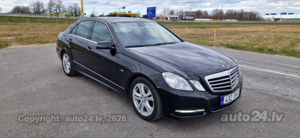 Melns Mercedes-Benz E-Class 2011 Saue, ar dzinēja tilpumu 3.00 L un nobraukumu 203 tūkst. km par 11200 €, foto 2 vietnē AUTOMOTO.COM.LV