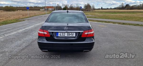 Melns Mercedes-Benz E-Class 2011 Saue, ar dzinēja tilpumu 3.00 L un nobraukumu 203 tūkst. km par 11200 €, foto 7 vietnē AUTOMOTO.COM.LV