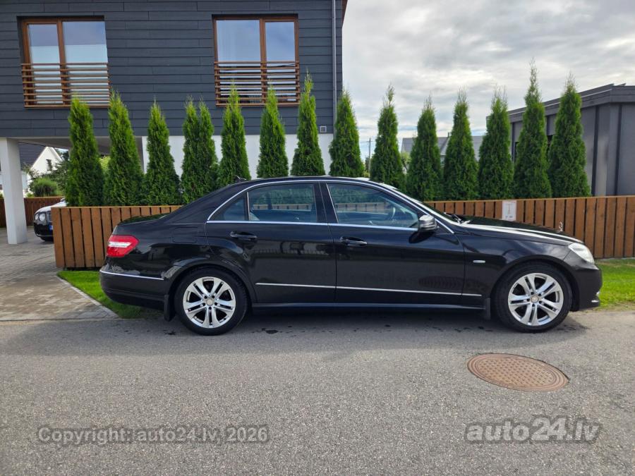 Melns Mercedes-Benz E-Class 2011 Pērnava, ar dzinēja tilpumu 1.80 L un nobraukumu 239 tūkst. km par 8900 €, foto 3 vietnē AUTOMOTO.COM.LV