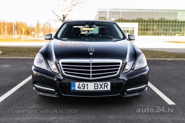 Melns Mercedes-Benz E-Class 2012 Tallina, ar dzinēja tilpumu 2.10 L un nobraukumu 299 tūkst. km par 7998 €, foto 3 vietnē AUTOMOTO.COM.LV
