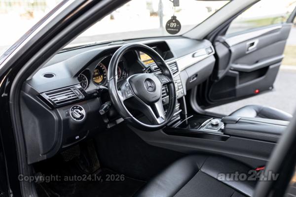 Melns Mercedes-Benz E-Class 2012 Tallina, ar dzinēja tilpumu 2.10 L un nobraukumu 299 tūkst. km par 7998 €, foto 9 vietnē AUTOMOTO.COM.LV
