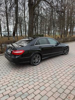 Black Mercedes-Benz E-Class 2012 in Tallinn, with an engine capacity of 2.20 L and mileage of 397 thousand km for 12500 €, photo 4 on AUTOMOTO.COM.LV
