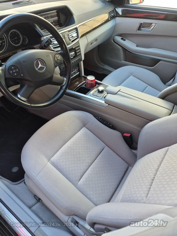 Melns Mercedes-Benz E-Class 2012 Tallina, ar dzinēja tilpumu 2.10 L un nobraukumu 215 tūkst. km par 8990 €, foto 6 vietnē AUTOMOTO.COM.LV