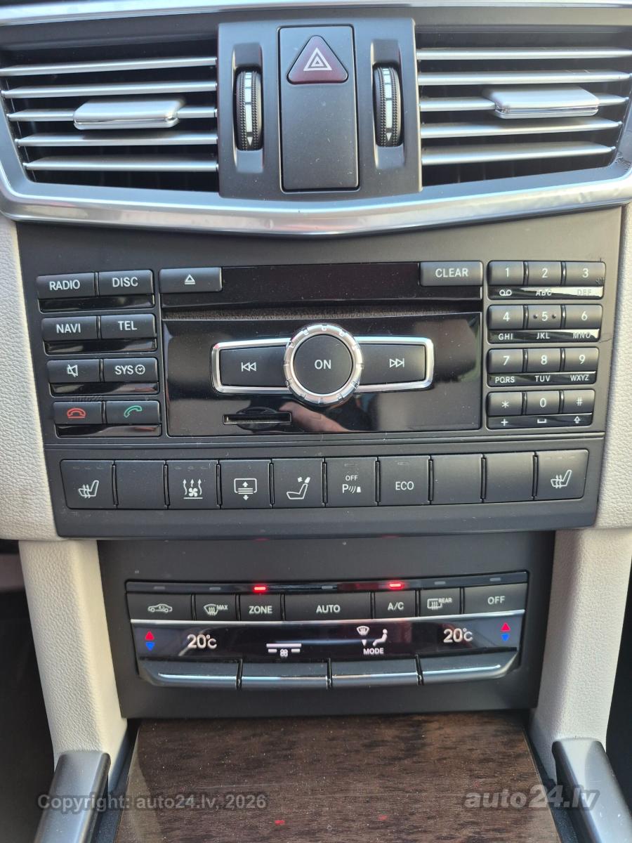 Melns Mercedes-Benz E-Class 2012 Tallina, ar dzinēja tilpumu 2.10 L un nobraukumu 215 tūkst. km par 8990 €, foto 14 vietnē AUTOMOTO.COM.LV