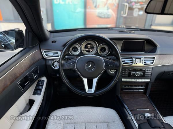 Melns Mercedes-Benz E-Class 2013 Kuresāre, ar dzinēja tilpumu 3.00 L un nobraukumu 200 tūkst. km par 14999 €, foto 10 vietnē AUTOMOTO.COM.LV