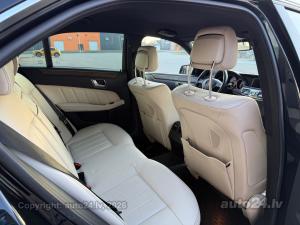 Melns Mercedes-Benz E-Class 2013 Kuresāre, ar dzinēja tilpumu 3.00 L un nobraukumu 200 tūkst. km par 14999 €, foto 16 vietnē AUTOMOTO.COM.LV
