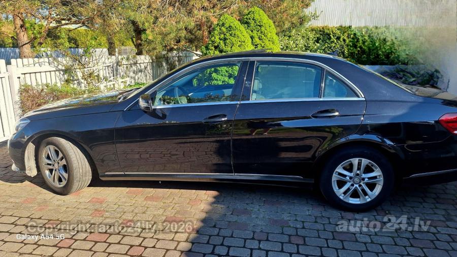 Melns Mercedes-Benz E-Class 2013 Tallina, ar dzinēja tilpumu 3.00 L un nobraukumu 520 tūkst. km par 8495 €, foto 13 vietnē AUTOMOTO.COM.LV
