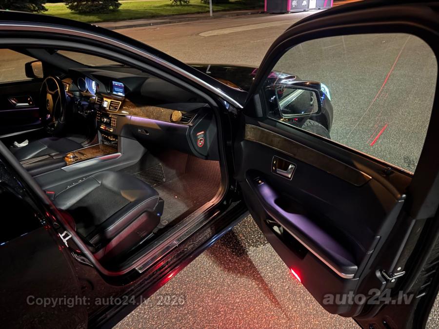 Melns Mercedes-Benz E-Class 2014 Tallina, ar dzinēja tilpumu 2.10 L un nobraukumu 176 tūkst. km par 14299 €, foto 15 vietnē AUTOMOTO.COM.LV