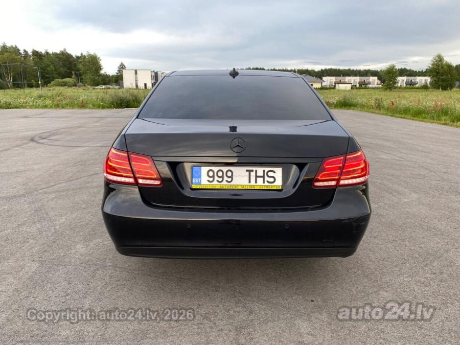 Black Mercedes-Benz E-Class 2015 in Tallinn, with an engine capacity of 2.10 L and mileage of 172 thousand km for 8500 €, photo 7 on AUTOMOTO.COM.LV