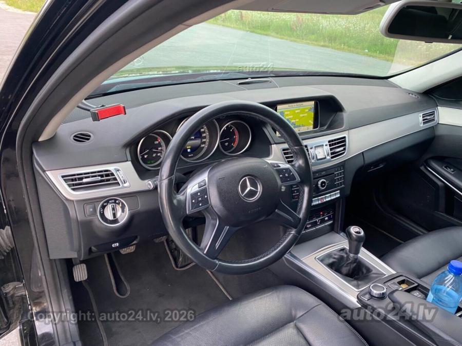 Black Mercedes-Benz E-Class 2015 in Tallinn, with an engine capacity of 2.10 L and mileage of 172 thousand km for 8500 €, photo 17 on AUTOMOTO.COM.LV