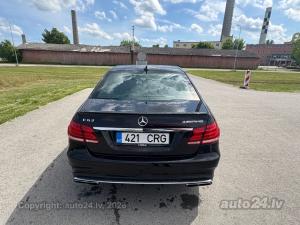 Black Mercedes-Benz E-Class 2015 in Tallinn, with an engine capacity of 5.50 L and mileage of 122 thousand km for 34500 €, photo 6 on AUTOMOTO.COM.LV